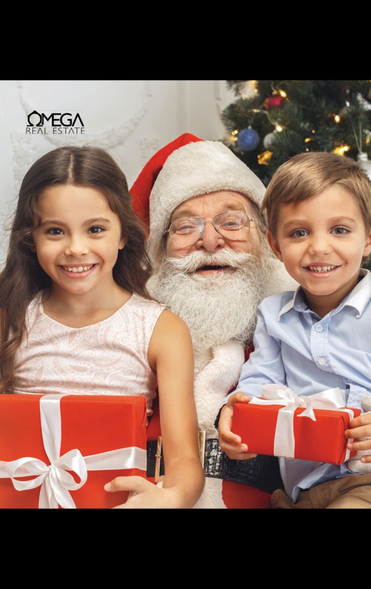 Pictures with Santa! | December 03, 2022